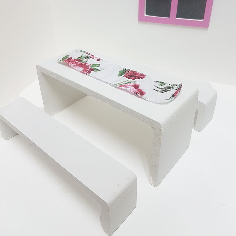 Barbi Designs Table with Benches – Pops Toys