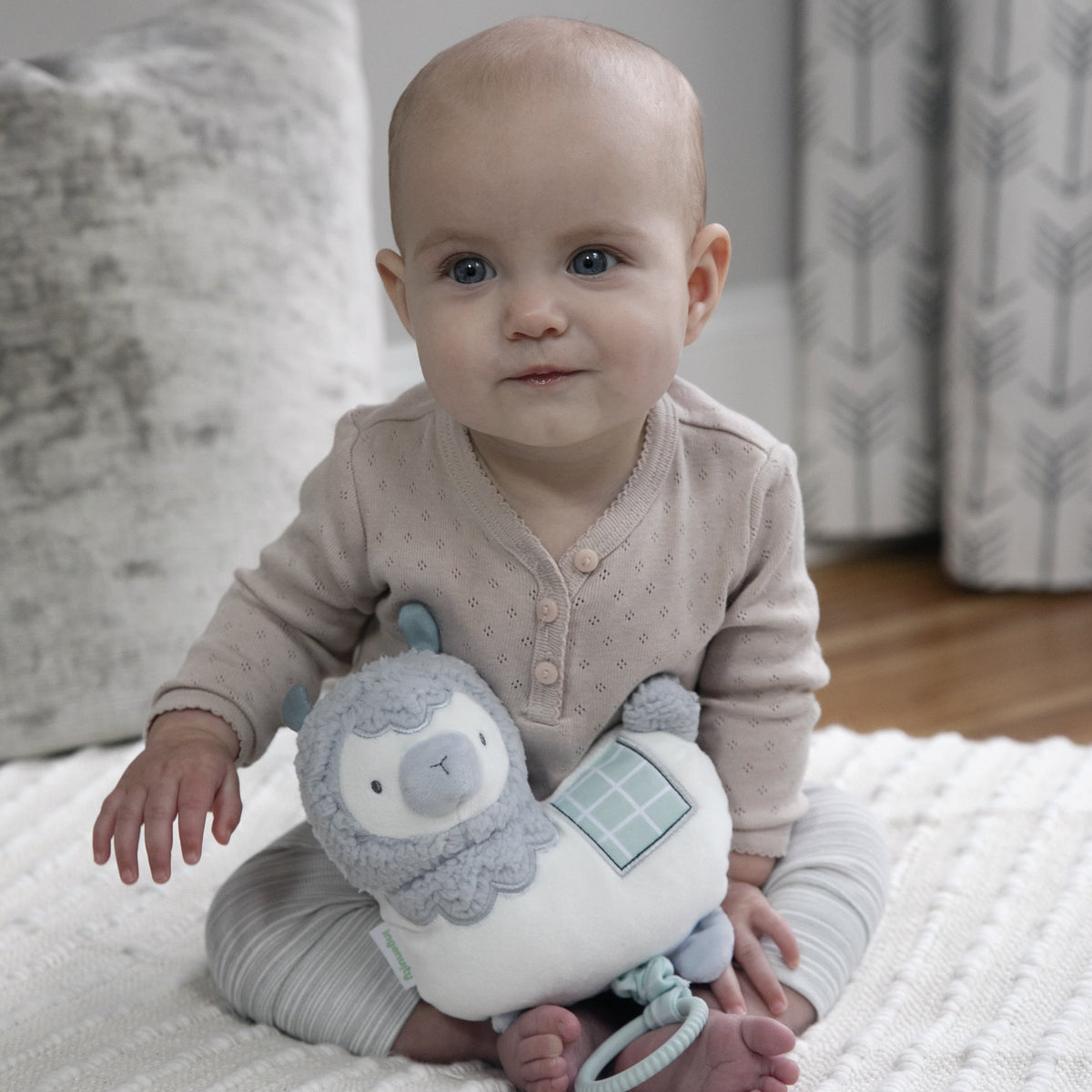 Ingenuity Musical Toy - Cria the Llama – Pops Toys